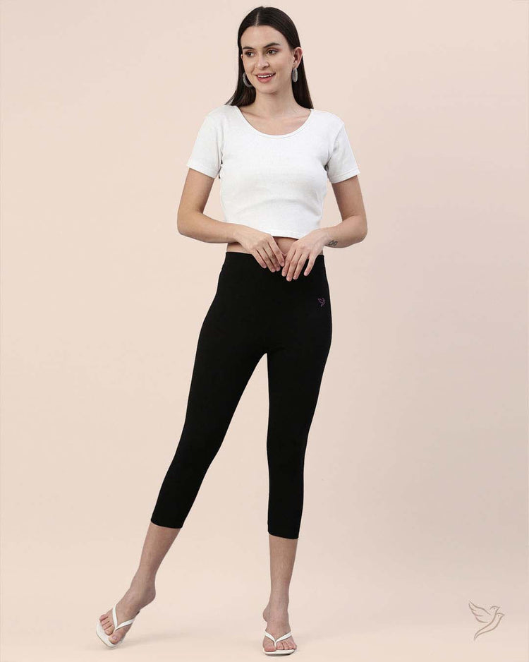Carbon Black Capri legging